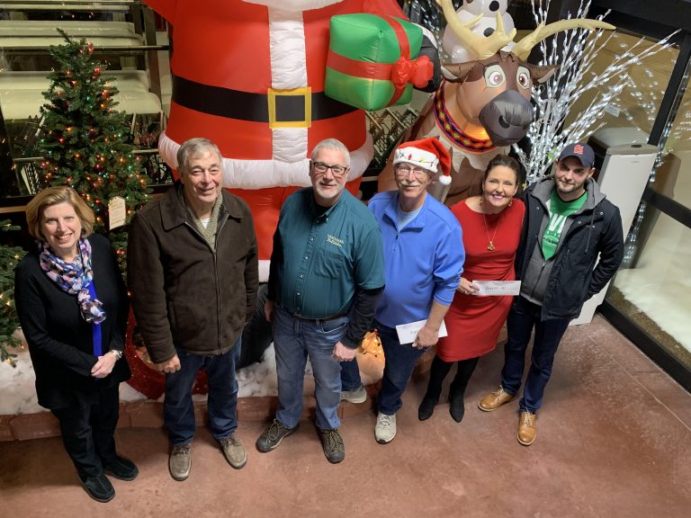 Winners of the 2019 Holiday Decorating Contest are most attractive ...